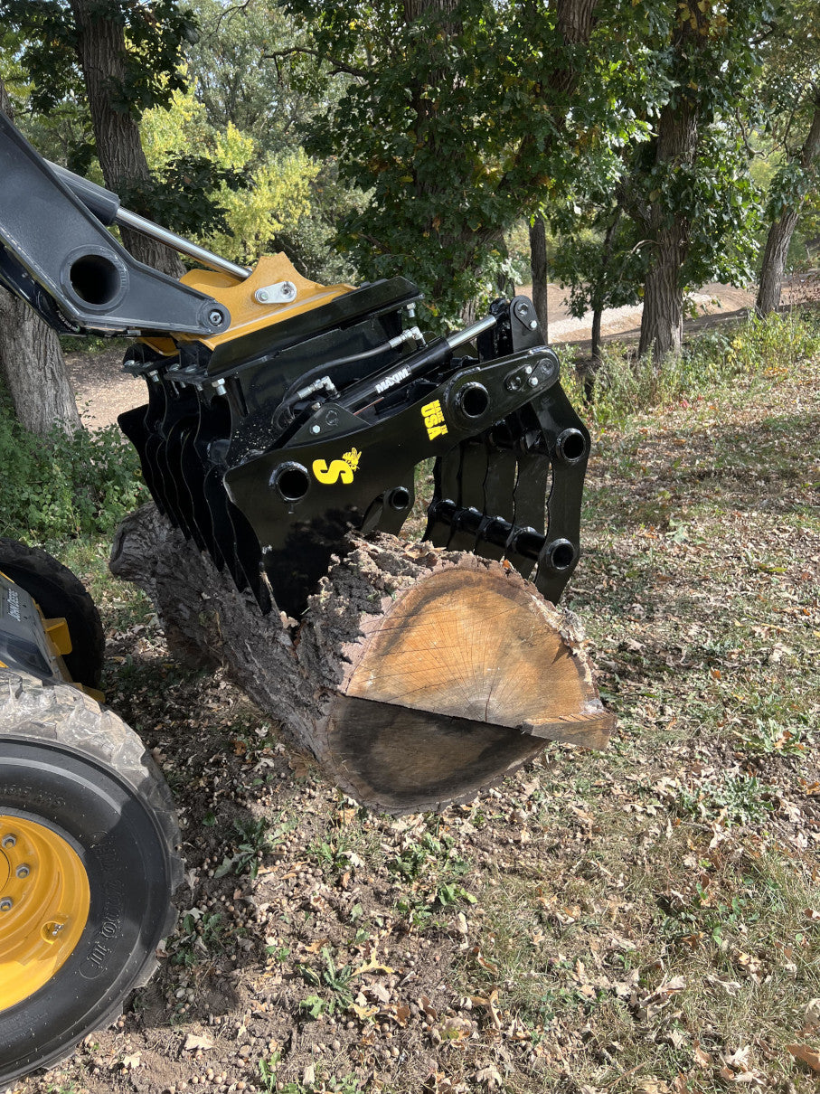 Stinger attachments Compact Tractor CG Clam Grapple (CG) — Forestry Pro ...