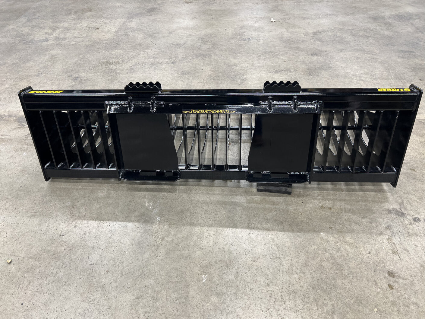 Stinger Attachment Skid Steer Rock Bucket (RK) — Forestry Pro Supply